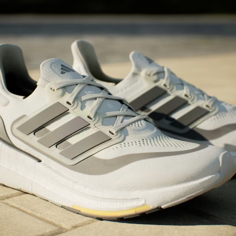 Adidas Ultraboost Strider Erkek Koşu Ayakkabısı,Beyaz